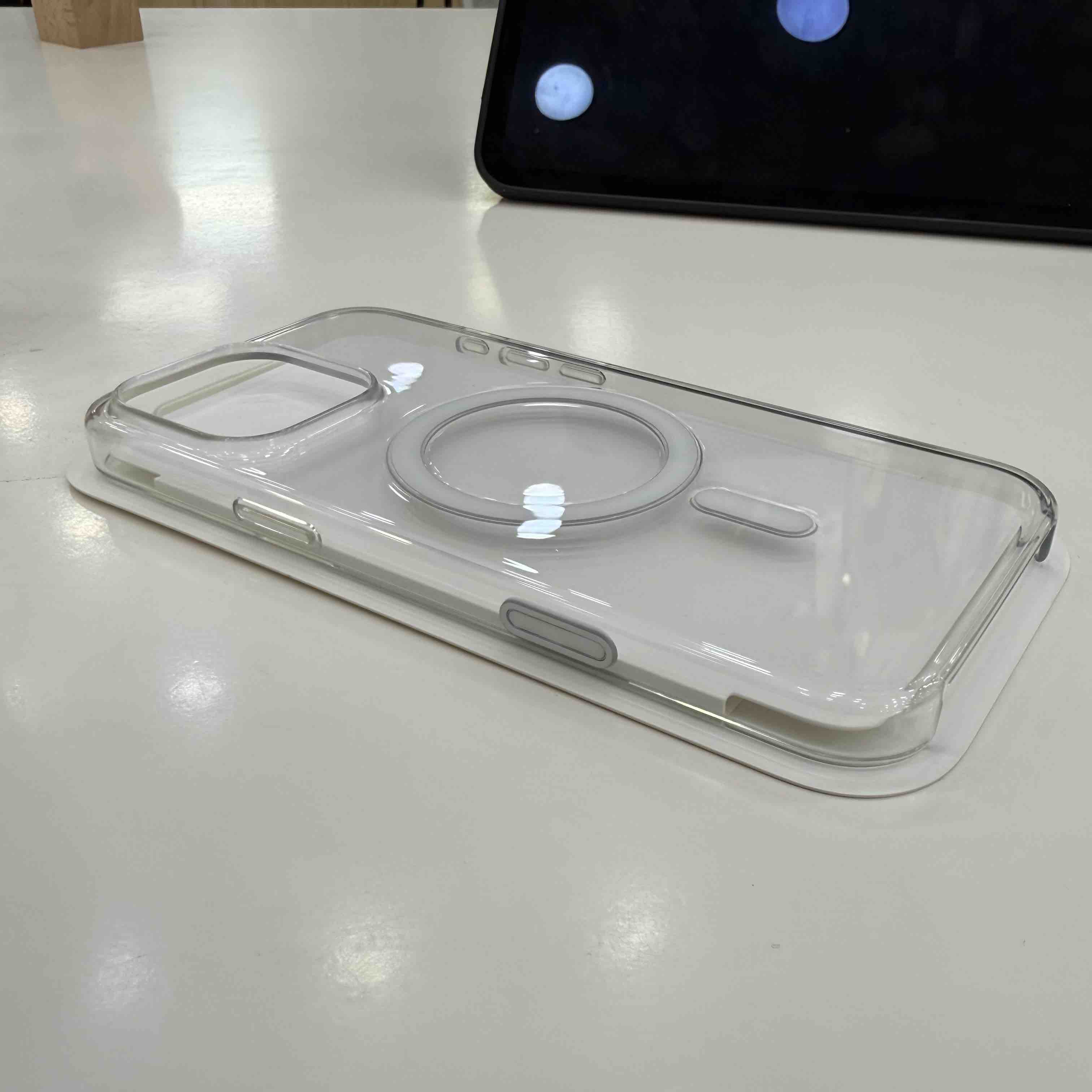 iHouse - Apple Authorized Reseller | iPhone 16 Pro Max Clear Case with ...